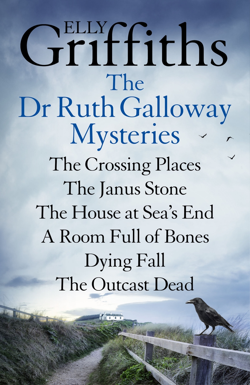 Elly Griffiths: Dr Ruth Galloway Mysteries Books 1 to 6 by Elly ...